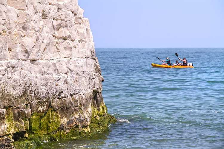 Sea-kayaking in Botany Bay, Kent, UK | Natureflip